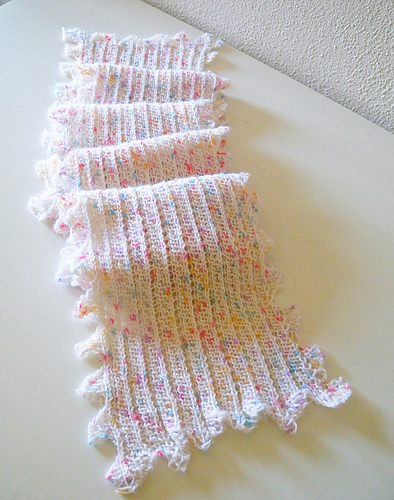 Ravelry: Frilly Thingy pattern by Iglinz Crafts