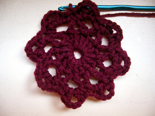 Ravelry: Octagonal Granny Square pattern by BringYourOwnFluff