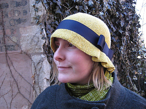 Ravelry: Caroline pattern by Hannah Mason