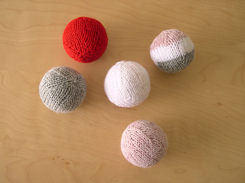 Ravelry: Oh Balls! pattern by Marcie Nishioka