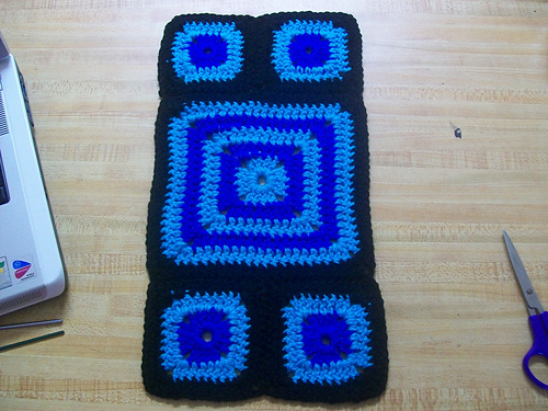 Ravelry: illbeinmybook's 3 colored babette