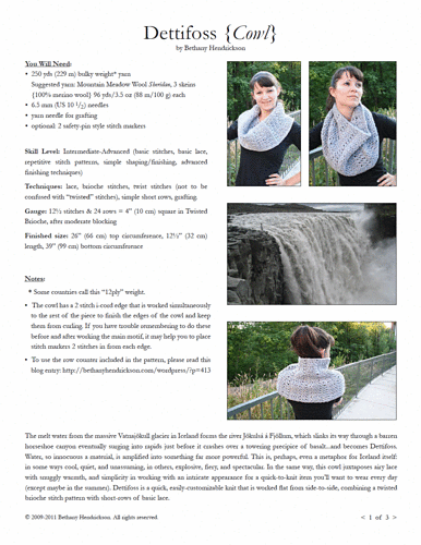 Ravelry: Dettifoss Cowl pattern by Bethany Hendrickson