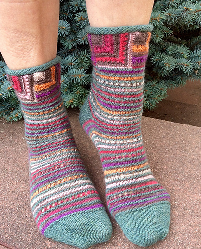 Ravelry: Patch Socks pattern by minja's