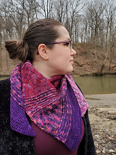 Ravelry: Frozen Waterfall Shawl pattern by Rachy Newin