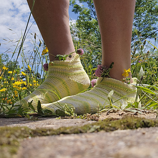 Ravelry: inekevos' Shorty Heel Tab Socks
