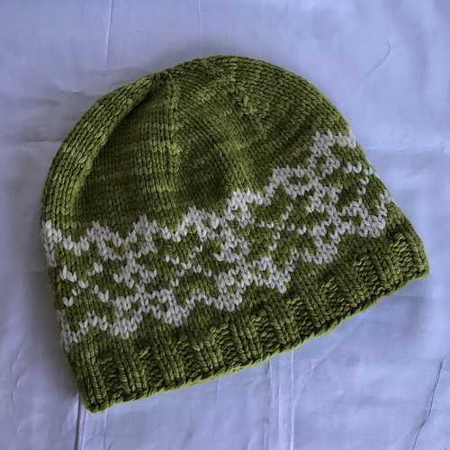 Ravelry: Hettinger Hat & Cowl pattern by Amy Munson