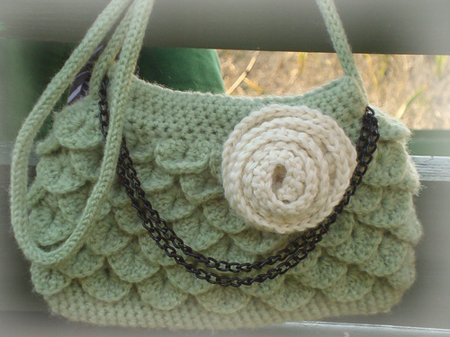 Ravelry: Crocodile Stitch Bag pattern by Ion Camelia