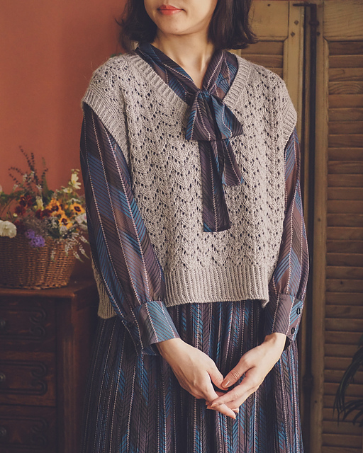 Ravelry: Aura Vest pattern by Irene Lin