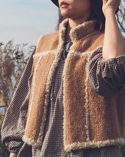 Ravelry: Mellow Vest pattern by Irene Lin