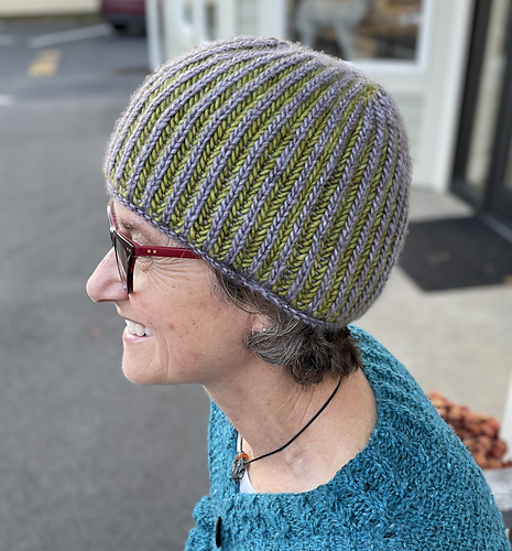 Ravelry: Easy Brioche Hat for Beginners pattern by Iris Eichenlaub