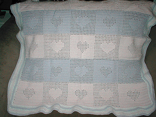 Ravelry: Filet Hearts pattern by Laurie Halama