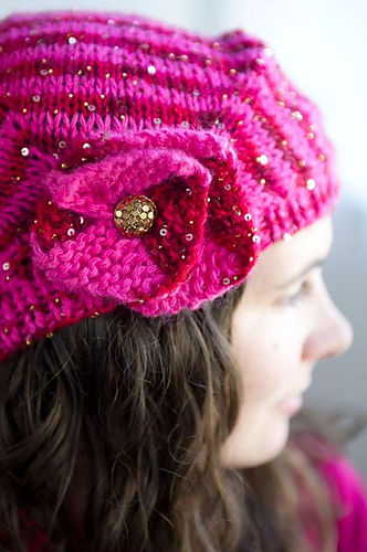Ravelry: Flower Hat pattern by Iris Schreier