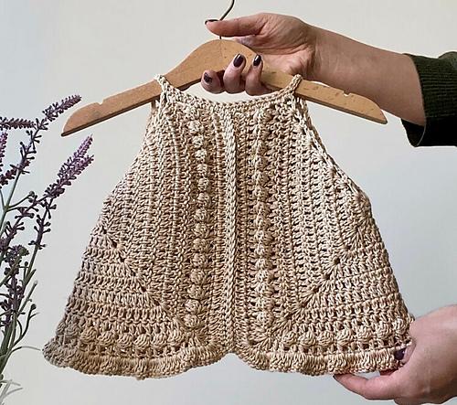 Ravelry: Liv Granny Square Child's Top pattern by isWoolish