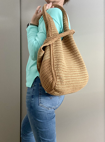 Ravelry: ALMADA Bag pattern by isWoolish