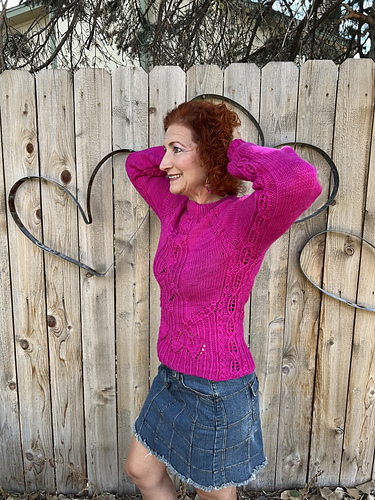Ravelry: Bloom Where You're Planted Sweater pattern by Graphic Knits ...