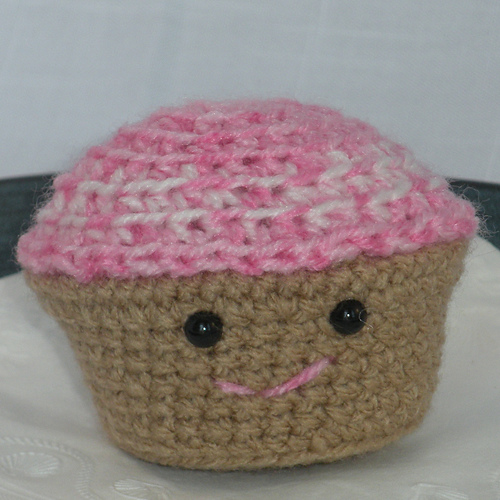Ravelry: Amigurumi Cupcake for Crochet pattern by Karla Fitch