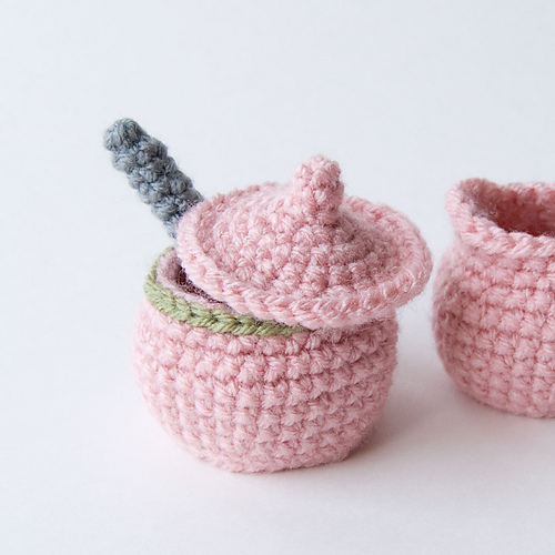 Ravelry: Sugar Bowl & Creamer pattern by Karla Fitch