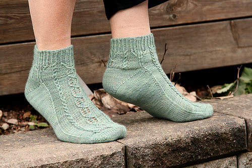 Ravelry: Greyembers socks pattern by Iwona Eriksson
