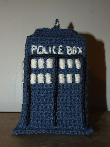 Ravelry: TARDIS amigurumi pattern by Army of Owls
