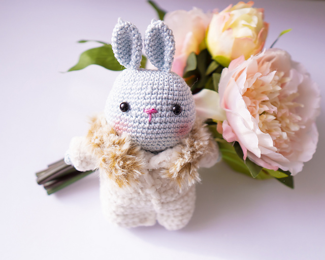 Ravelry: Luna bunny pattern by Anh Le