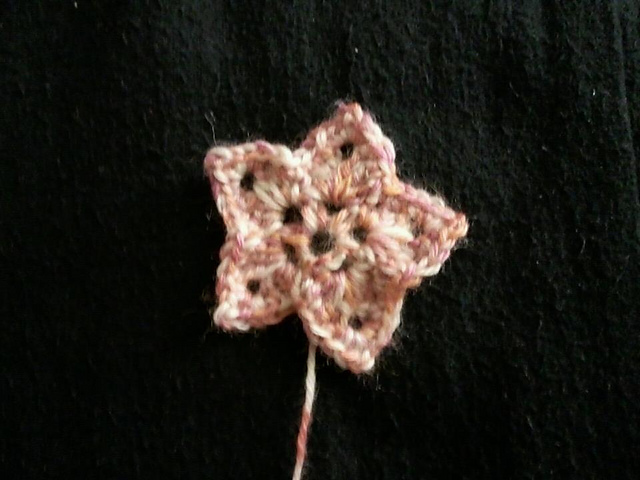 Ravelry: Mini Star pattern by Jamie Allers