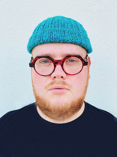 Finished this super cool beanie!! : r/knitting