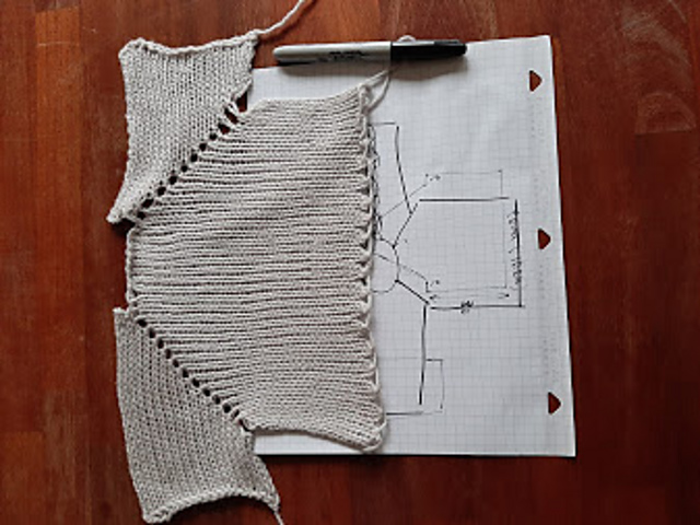Ravelry: Raglan in one piece (I-raglan) pattern by Iana Lesnikova