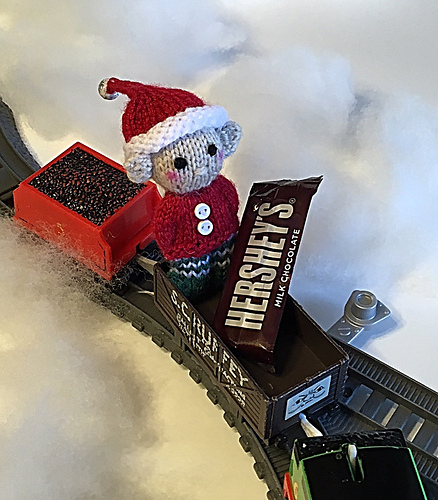 Ravelry: Pocket Elf pattern by Connie Mitchell