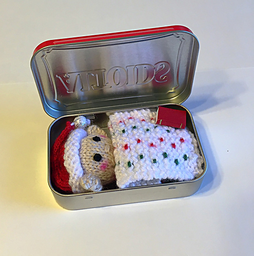 Ravelry: Pocket Elf pattern by Connie Mitchell