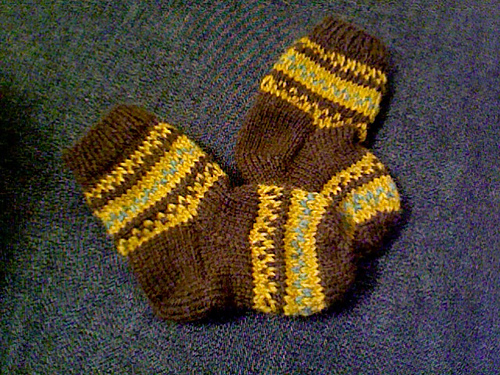 Ravelry: baby socks pattern by Esther Bultitude