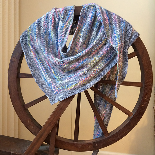 Ravelry: Linen Weave Triangle pattern by Susan Ashcroft