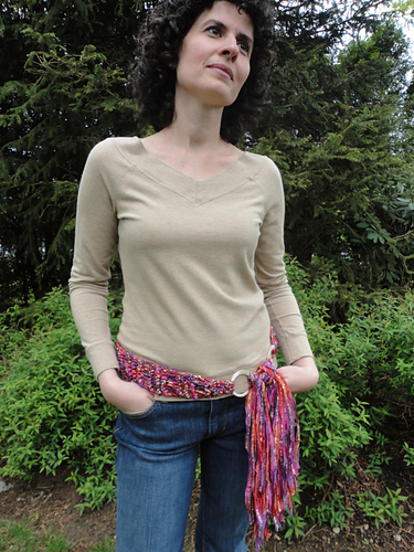 Ravelry: Rhianna Scarf/Belt - Knitting Pattern pattern by Andi Javori
