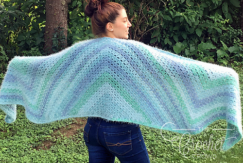 Ravelry: Tranquility Trinity Shawl pattern by Jeanne Steinhilber