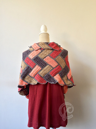 Ravelry: sunkissed fishbone wrap pattern by Jellina Verhoeff