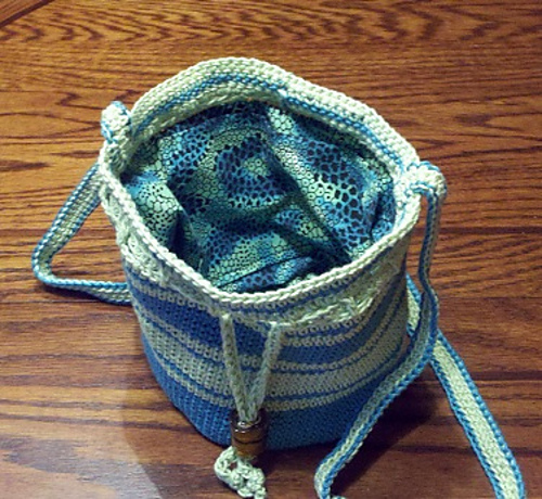 Ravelry: Basic Drawstring Bag with Lining pattern by Jen Spears