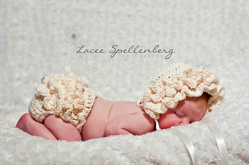 Ravelry: Ruffle Baby Bonnet pattern by Crochet by Jennifer