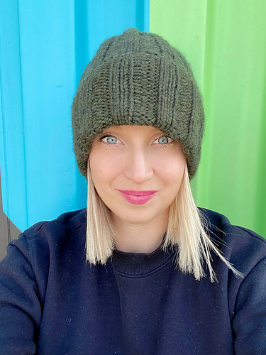 Ravelry: The Bodacious Big-Boned Beanie pattern by Jen Dunn