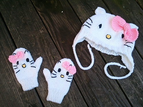 Ravelry: My Hello Kitty Mittens pattern by Jennifer Brooks Rice