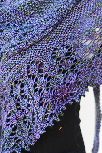 Ravelry: Hana Shawl pattern by Jennifer Owens
