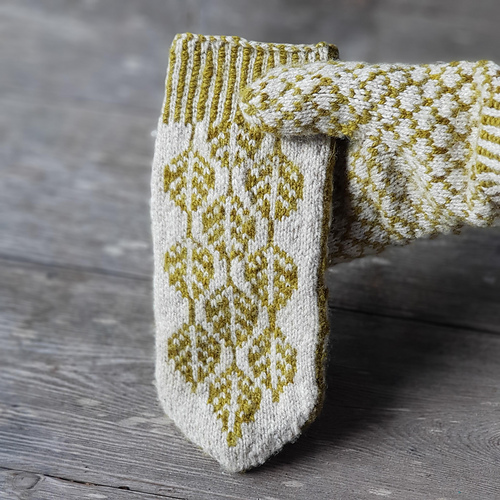 Ravelry: Birch pattern by fibreworkshop