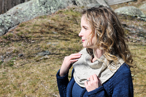 Ravelry: New Horizons Infinity Scarf pattern by Jenn Sheelen