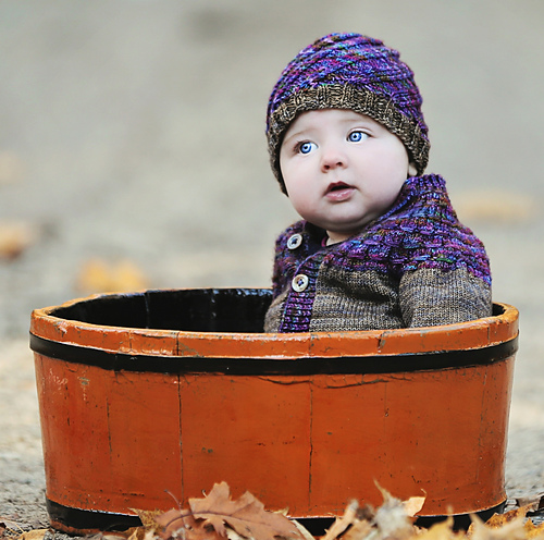 Ravelry: Diamonds Optional Child pattern by Jennifer Thiele