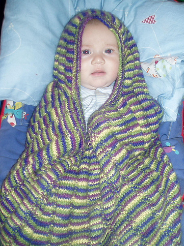 Ravelry: Papoose pattern by Jeanette Sloan