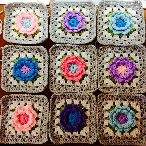 Ravelry: jenzie's Helen's flower afghan