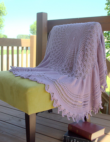 Ravelry: Heliocentric Pi Shawl pattern by Jess Gagnon Knits