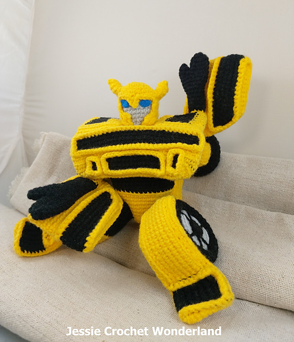 Ravelry: Transformers Bumblebee pattern by Jessie Lin
