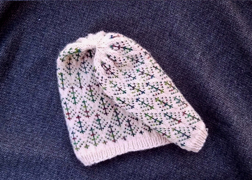 Ravelry: Bini Christmas trees Hat pattern by EVVASH