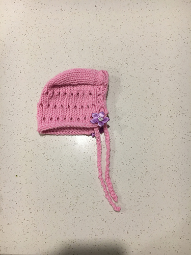 Ravelry: Little Jay Baby Bonnets pattern by marianna mel