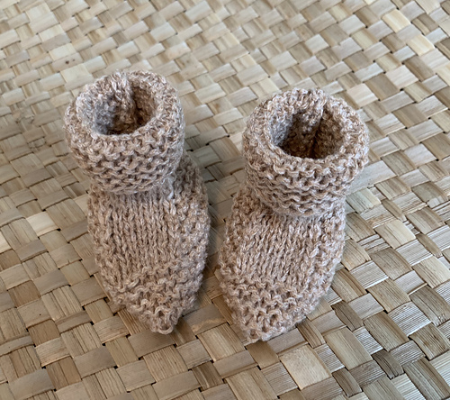 Ravelry: Babbity Baby Booties pattern by marianna mel