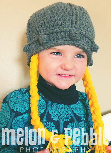 Ravelry: Helga & Olaf Beard and Braids Pattern pattern by Lori Murphy